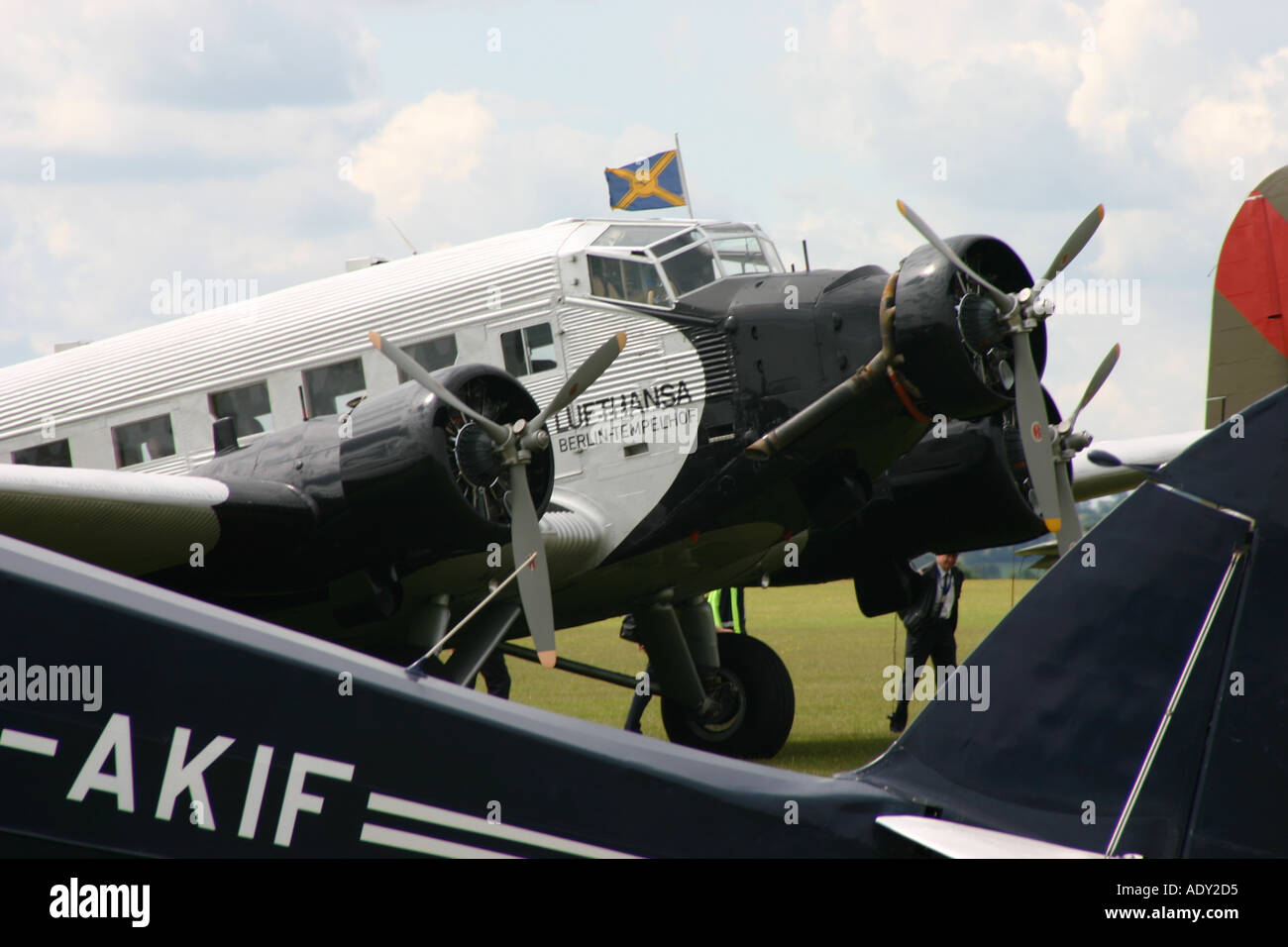 Junkers ju 52 3m hi-res stock photography and images - Alamy