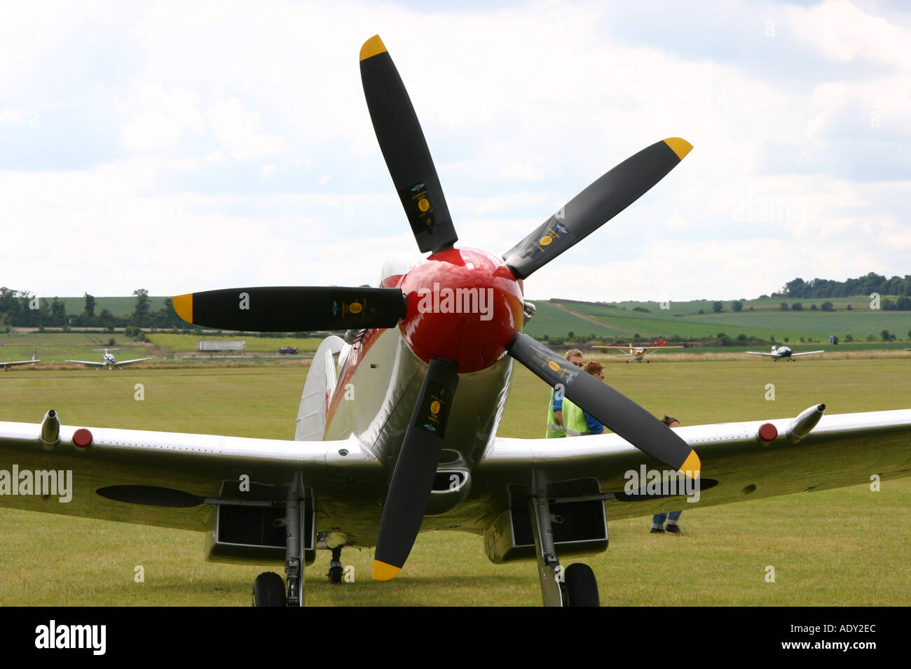 Spitfire weapons hi-res stock photography and images - Alamy