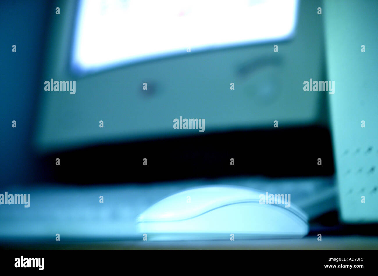 Computer Comm keyboard monitor mouse blue blueish internet e business e ...