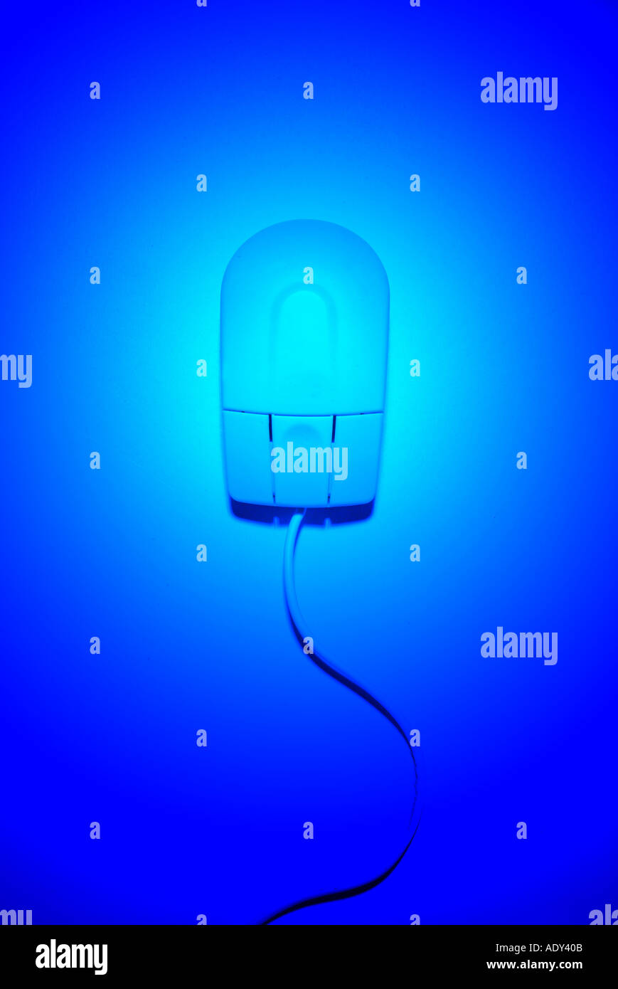 Computer Comm mouse plastic movement cursor click buttons internet blue ...