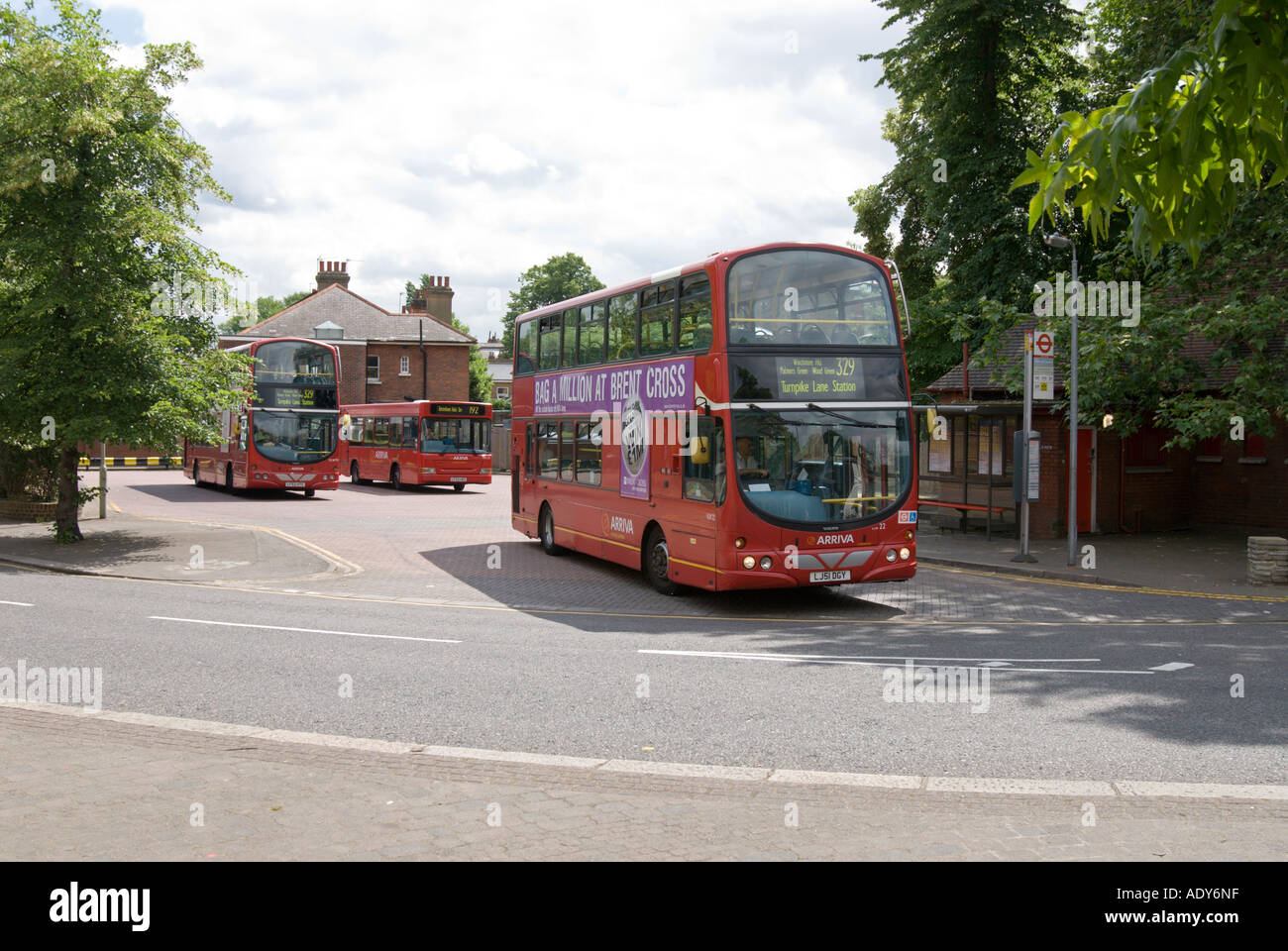 Enfield town station hi-res stock photography and images - Alamy