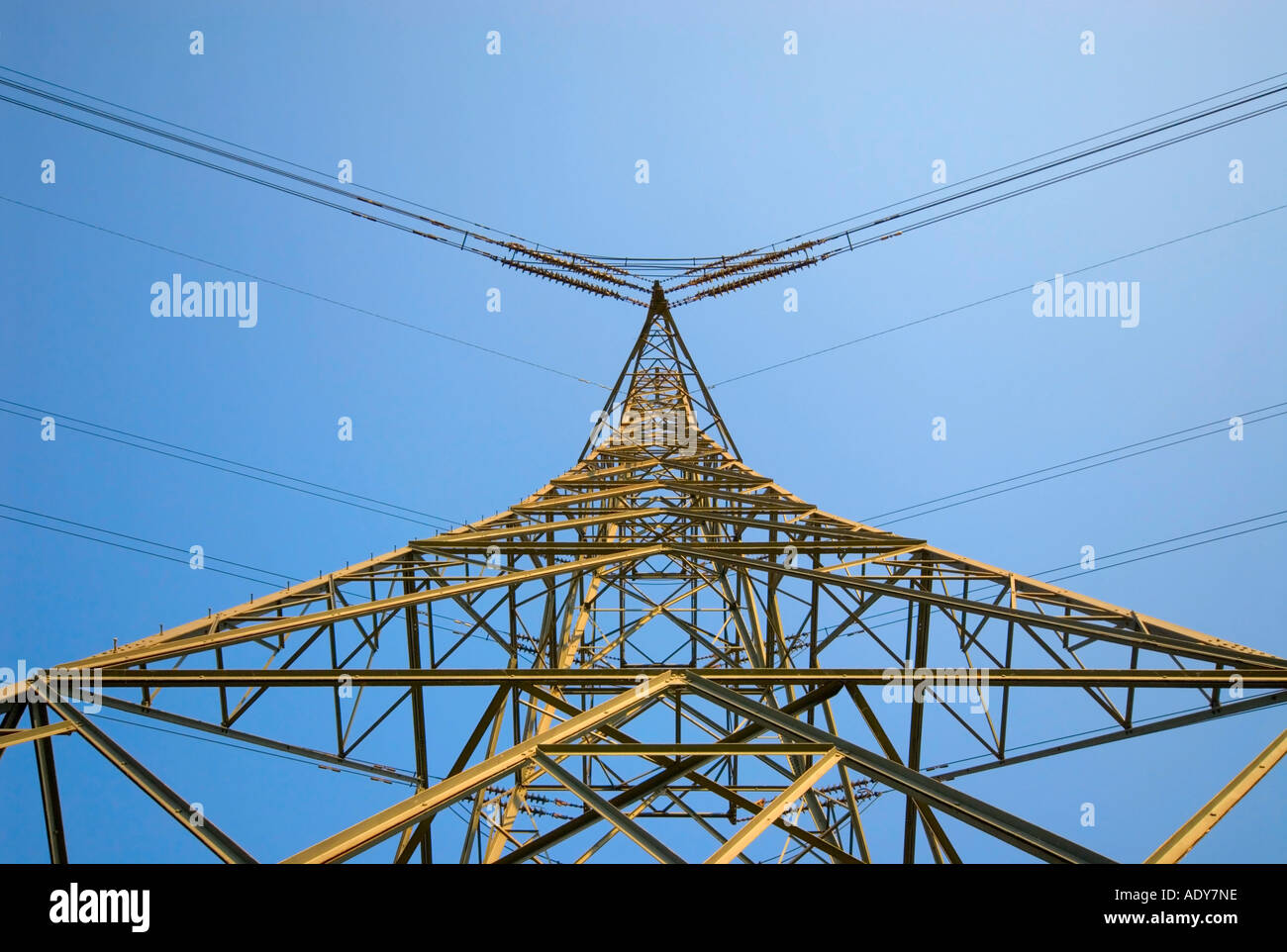 Above ground electricity power lines in the UK Stock Photo - Alamy