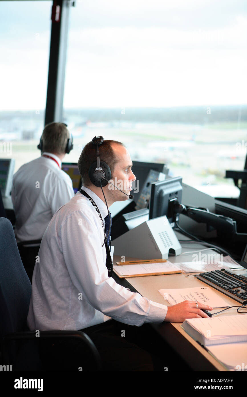 Air traffic control gatwick airport hi-res stock photography and images ...
