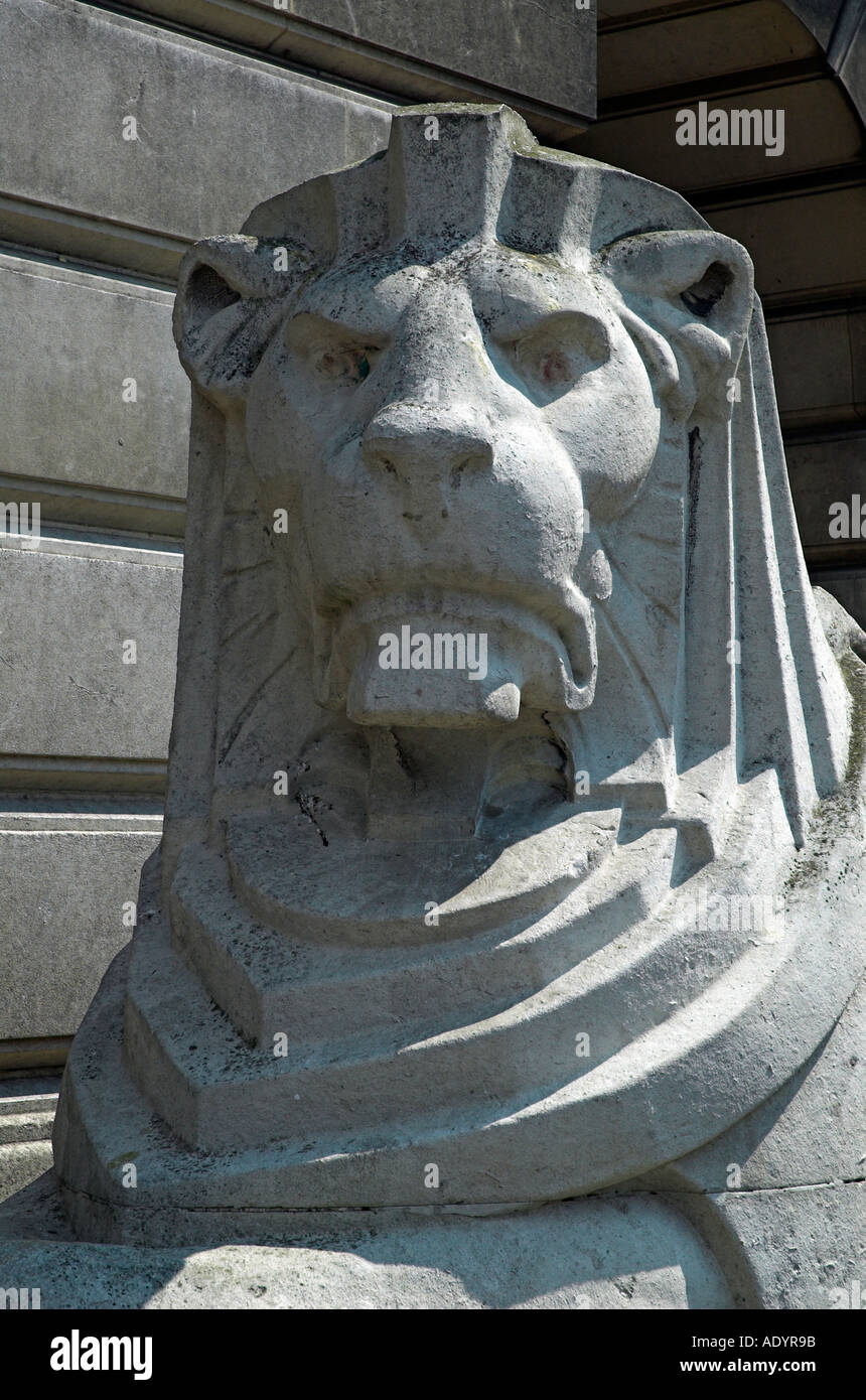 Stone Statue of a Lion Nottingham Civic Centre U K Stock Photo - Alamy