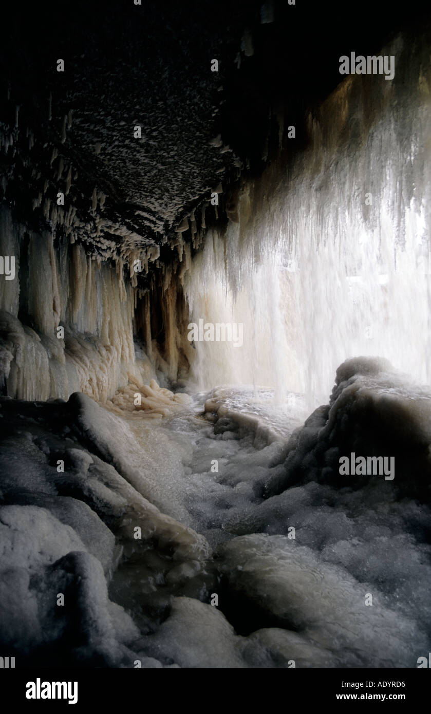 Cave under rocky formations hi-res stock photography and images - Alamy