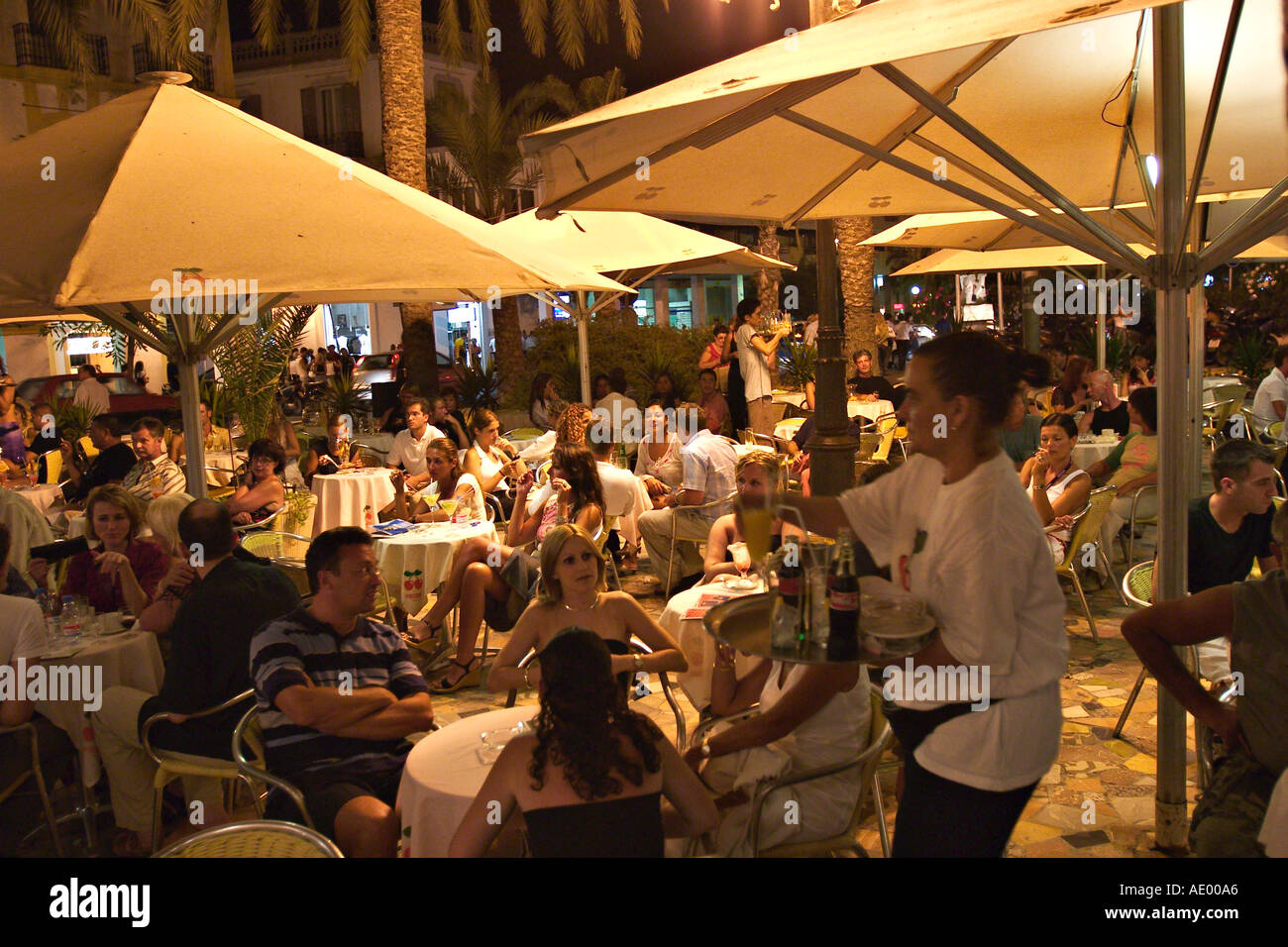 Sol y cafe hi-res stock photography and images - Alamy