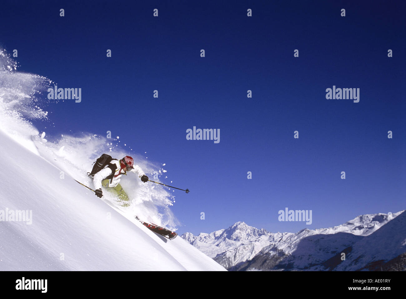 Off piste in tignes ski resort hi-res stock photography and images - Alamy