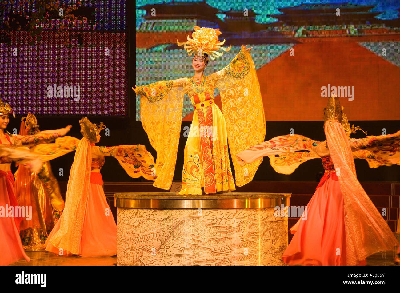 Tang Dynasty Music And Dance Show High Resolution Stock Photography and ...
