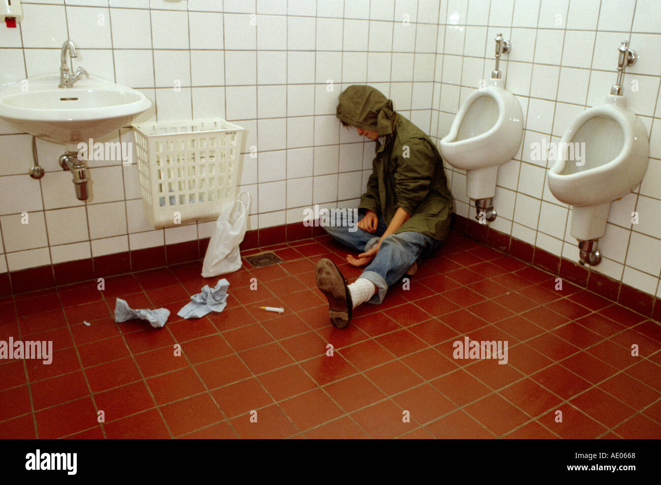 drug addict in a public toilet Stock Photo - Alamy