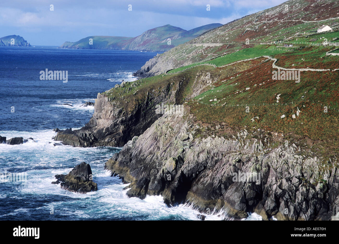 Dunbeg fort hi-res stock photography and images - Alamy