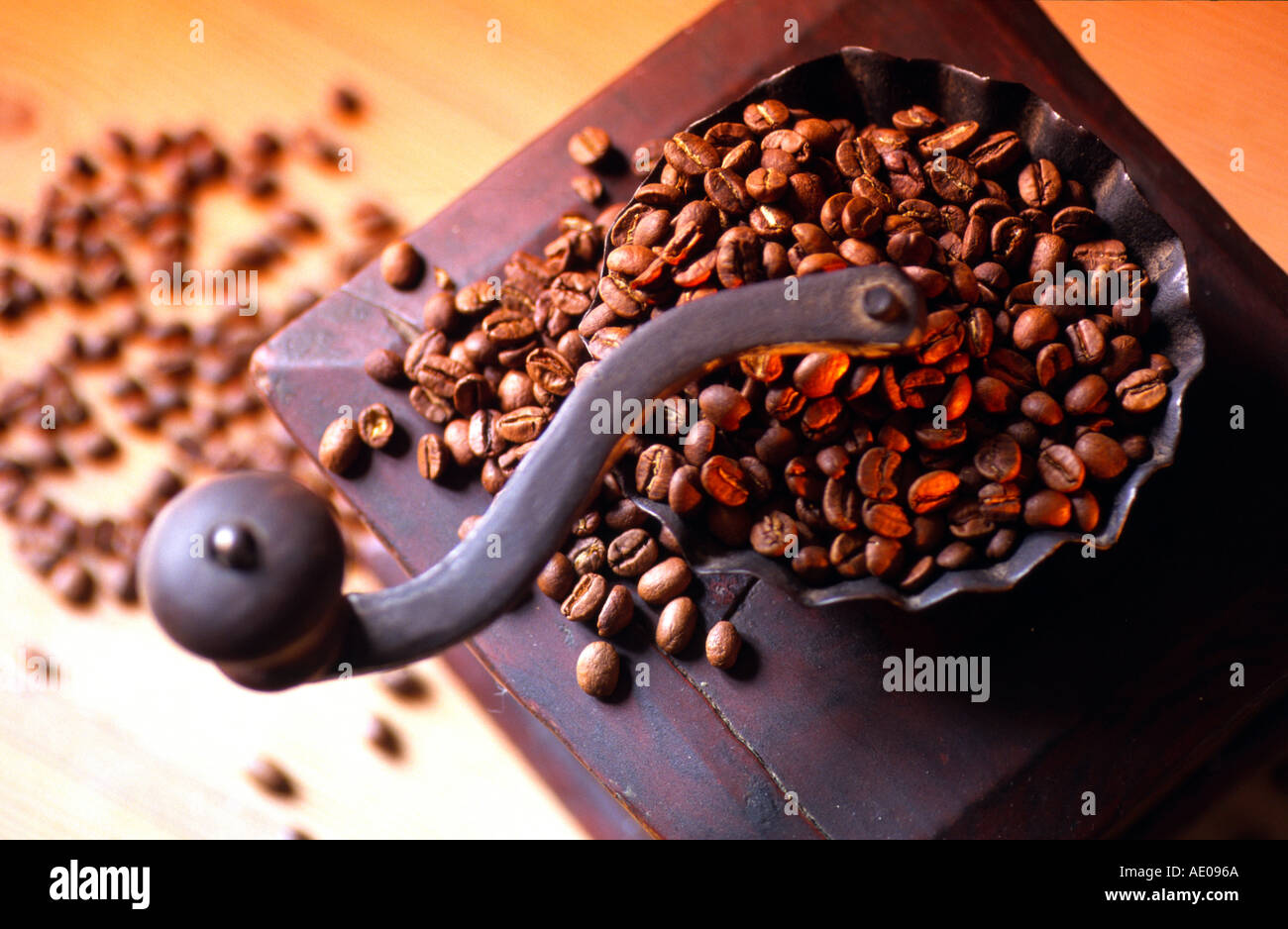 old coffee mill Stock Photo - Alamy