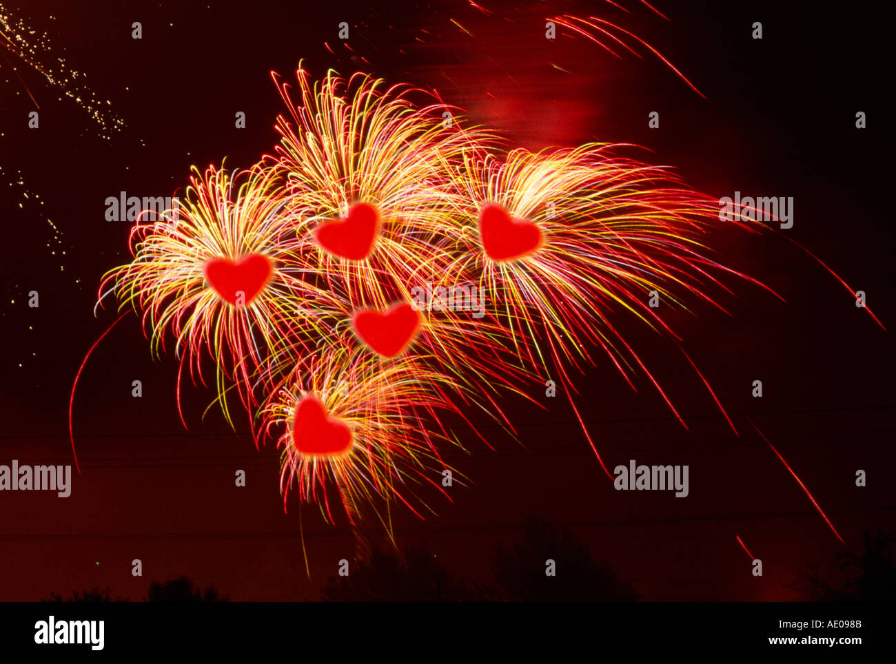 Feuerwerkherzen firework hearts Stock Photo - Alamy