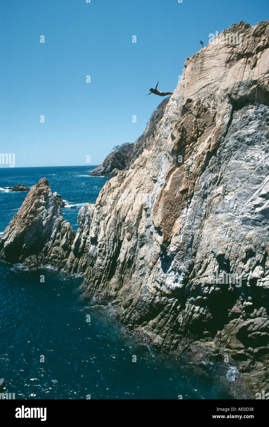 Acapulco Cliff Diver High Resolution Stock Photography and Images - Alamy