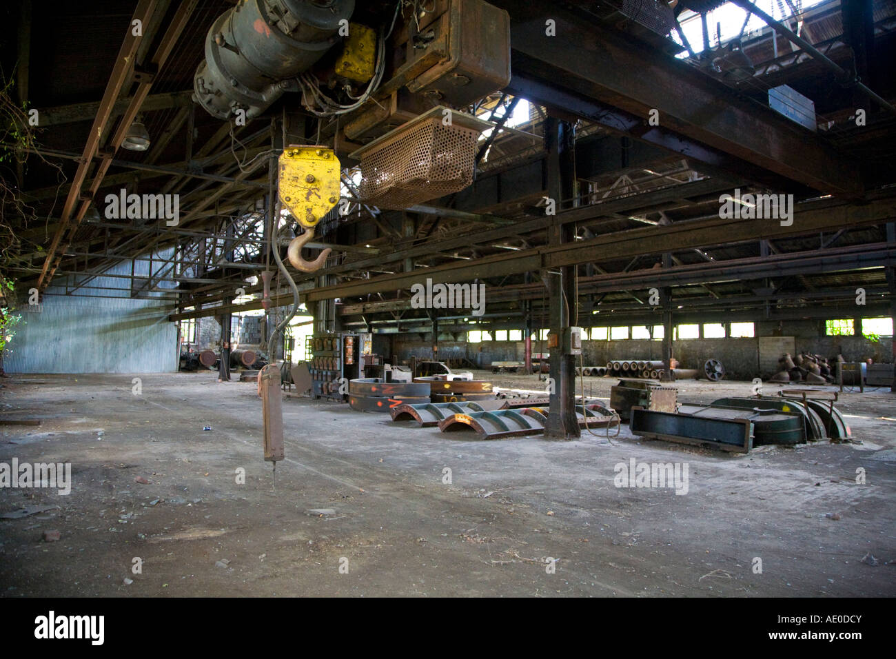 Interior of old steel mill hi-res stock photography and images - Alamy