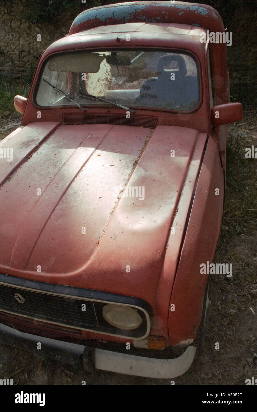 Renault 4 van red in Carcassone France Stock Photo - Alamy