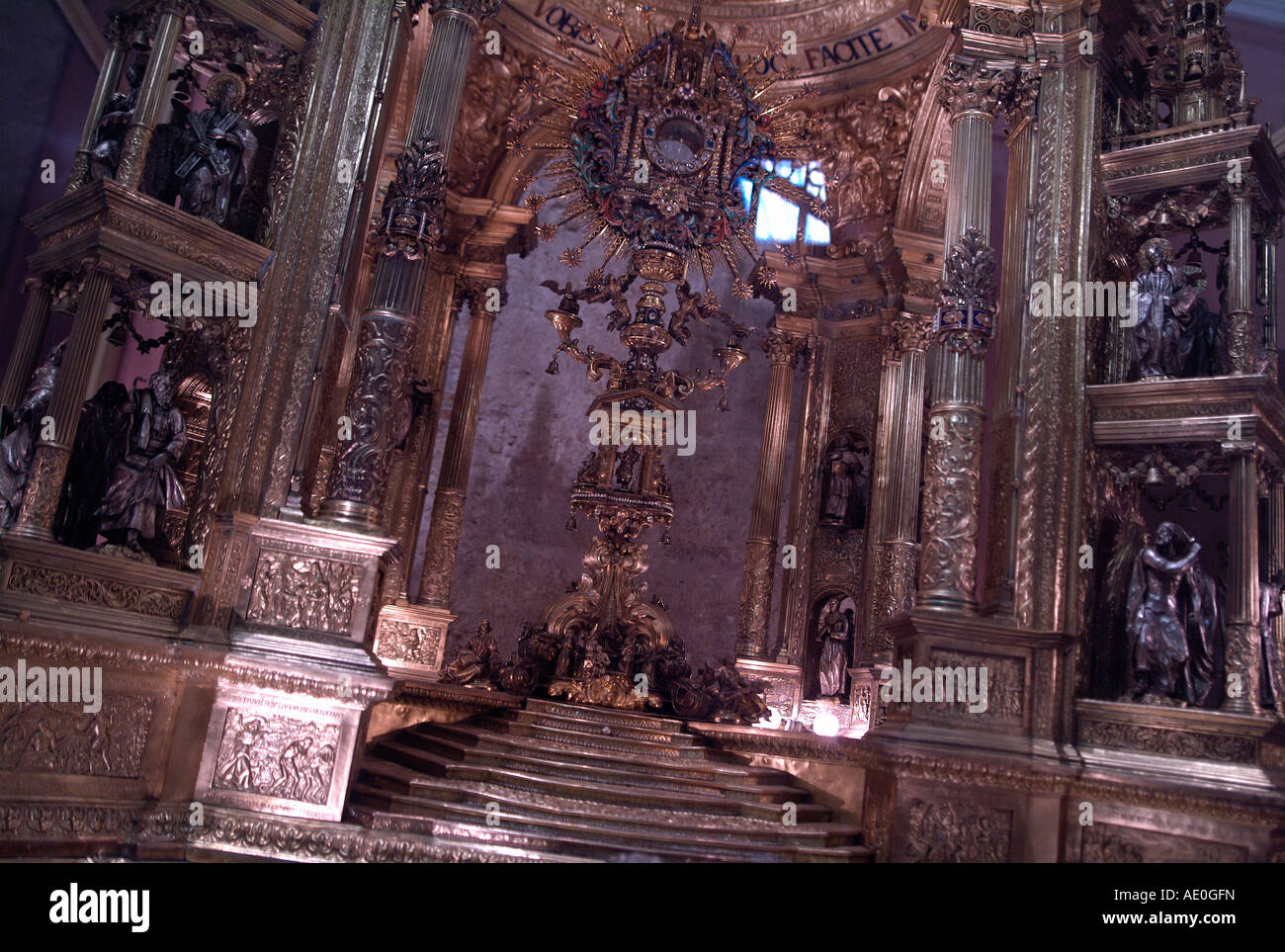 Processional monstrance valencia hi-res stock photography and images ...