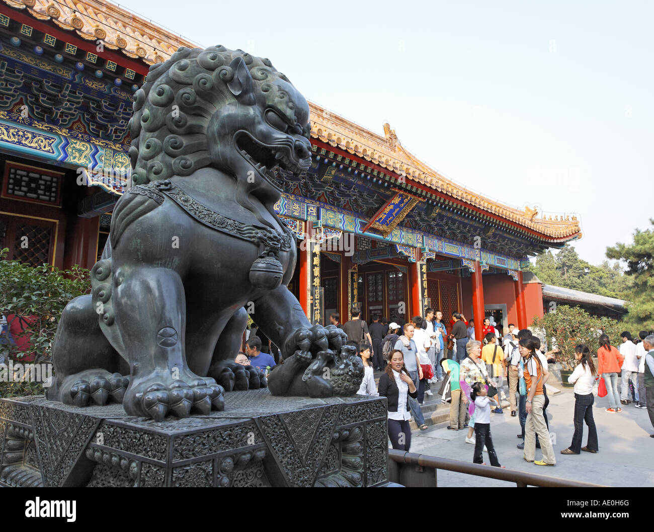 Lion guarding Paiyun Gate Cloud Dispelling Gate Summer Palace Beijing ...