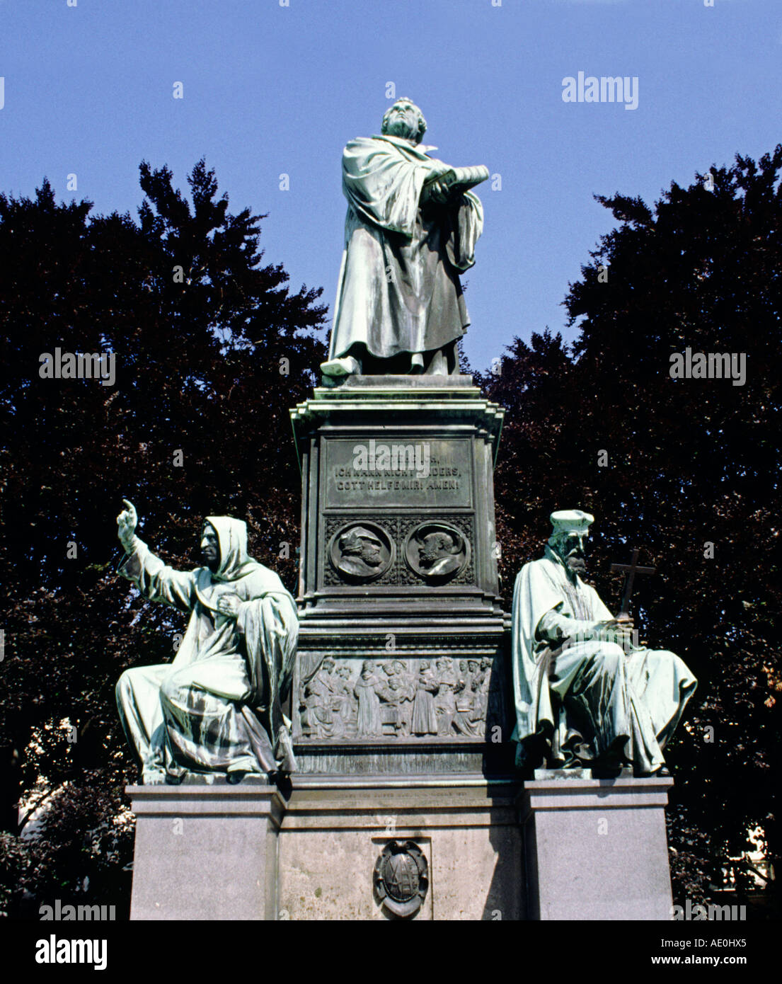 Worms germany luther monument hi-res stock photography and images - Alamy
