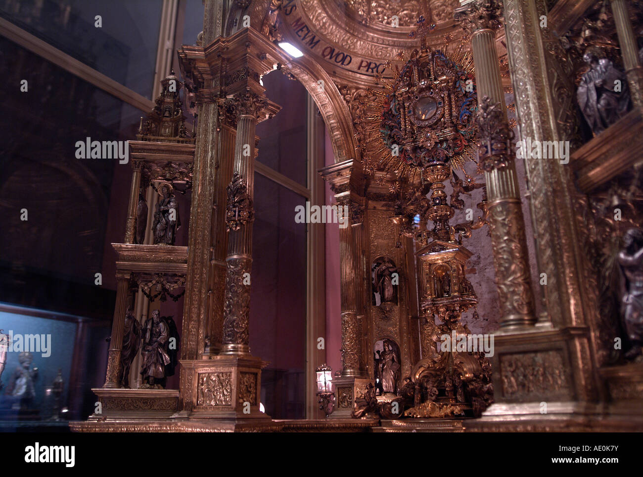 Baroque monstrance hi-res stock photography and images - Alamy