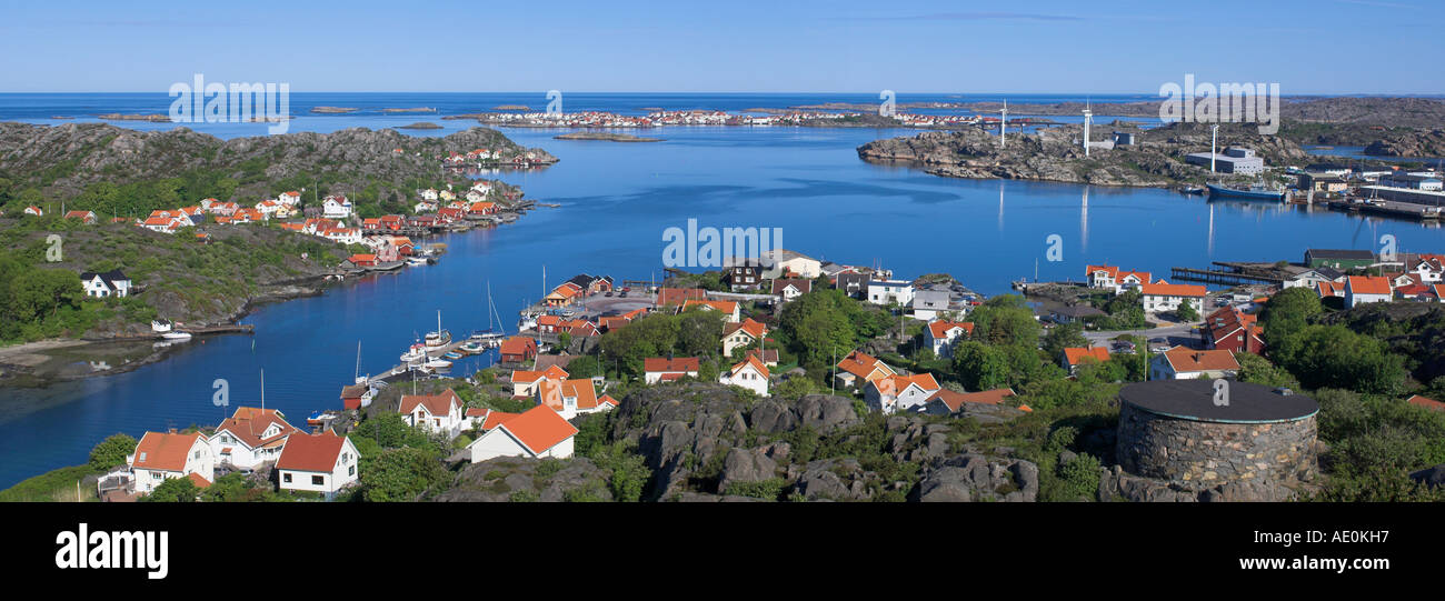Picturesque coastal villages hi-res stock photography and images - Alamy