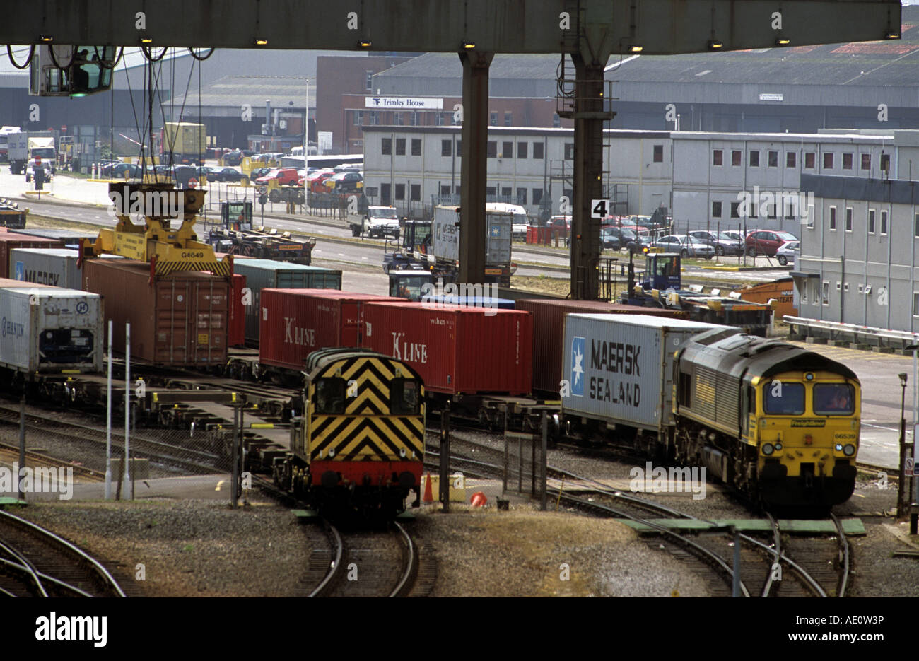 Rail freight uk depot hi-res stock photography and images - Alamy
