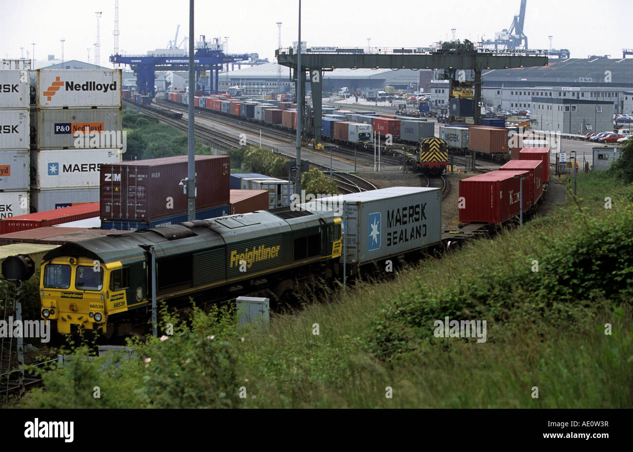 Freightliner container train leaving the port of Felixstowe, Suffolk ...