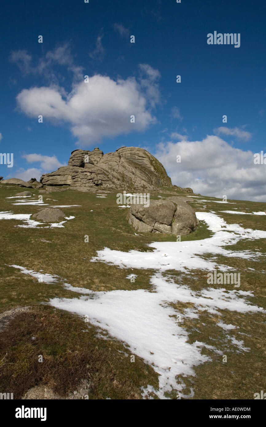 Snow on dartmoor hi-res stock photography and images - Alamy