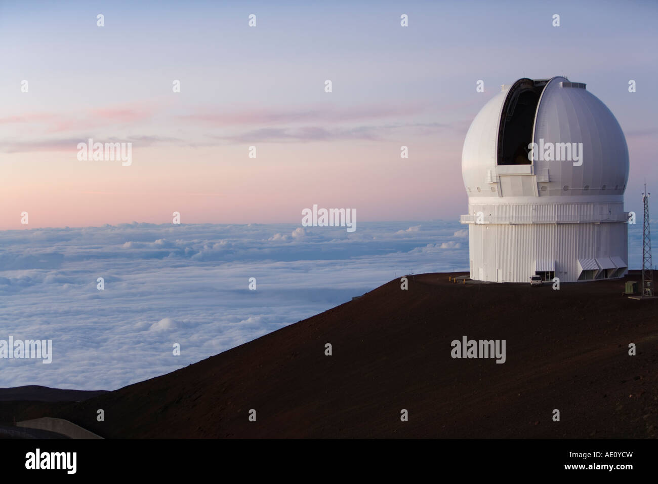 Mauna Kea Space Observatories Canada France Hawaii Telescope Stock ...