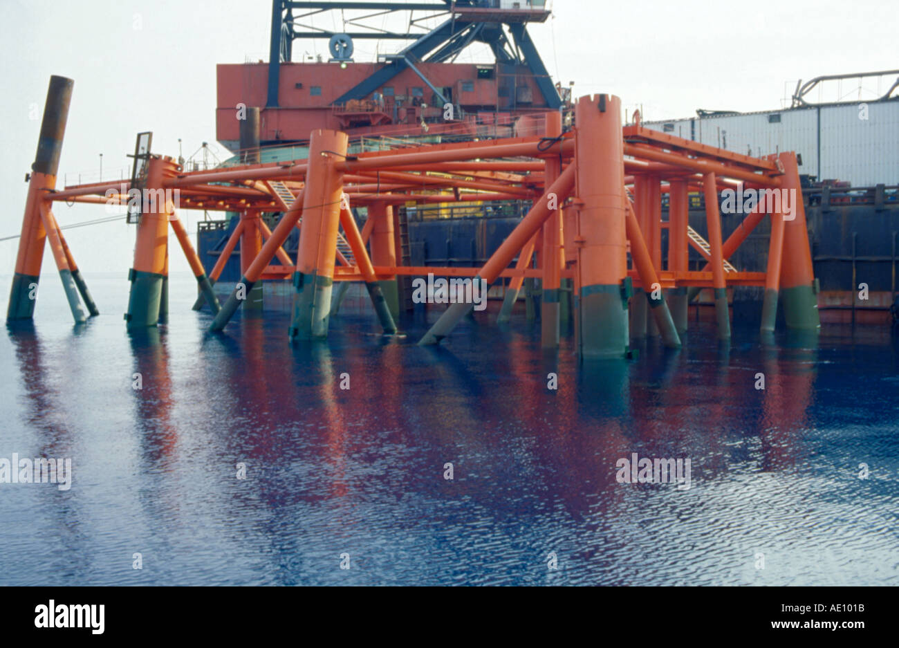 Tubular steel hi-res stock photography and images - Alamy