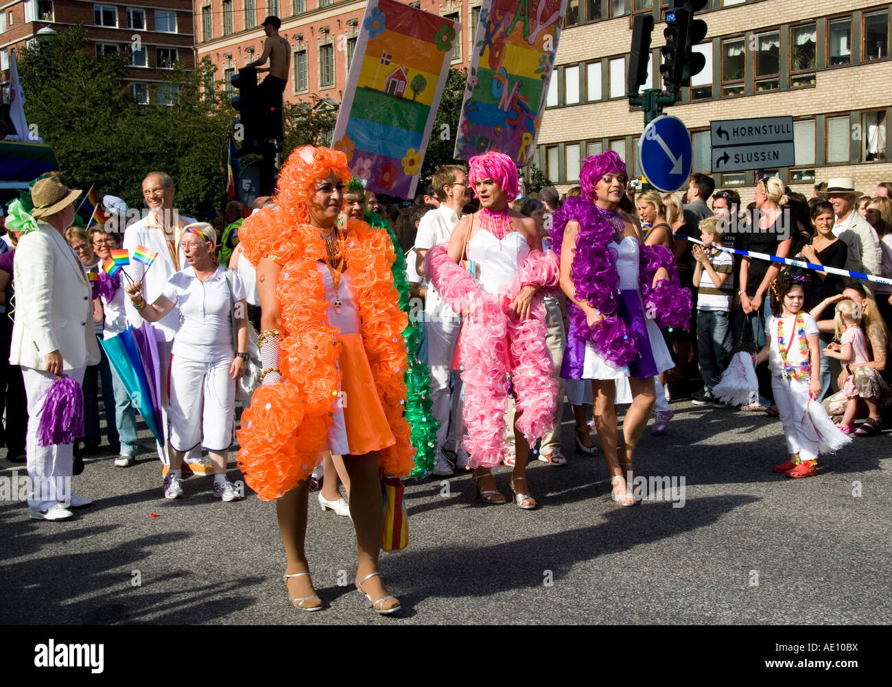 Men in drag hi-res stock photography and images - Alamy