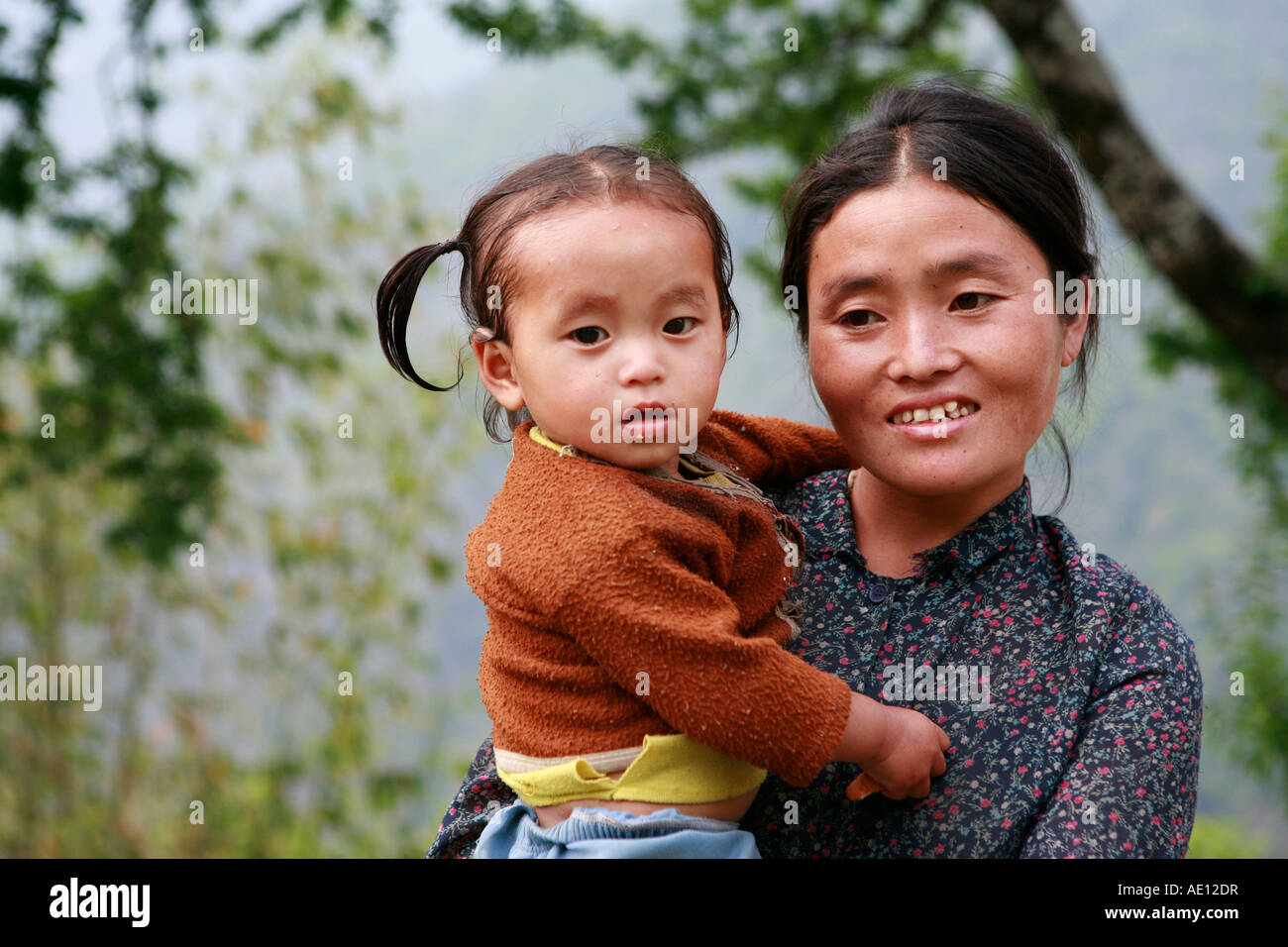 Sikkimese mother and child near Pelling, Sikkim, India Stock Photo - Alamy