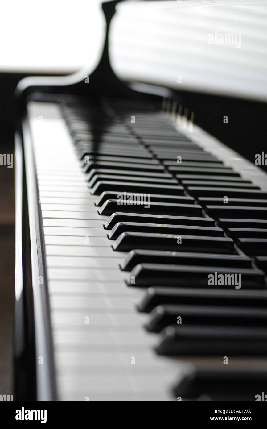 Piano key shadow hi-res stock photography and images - Alamy