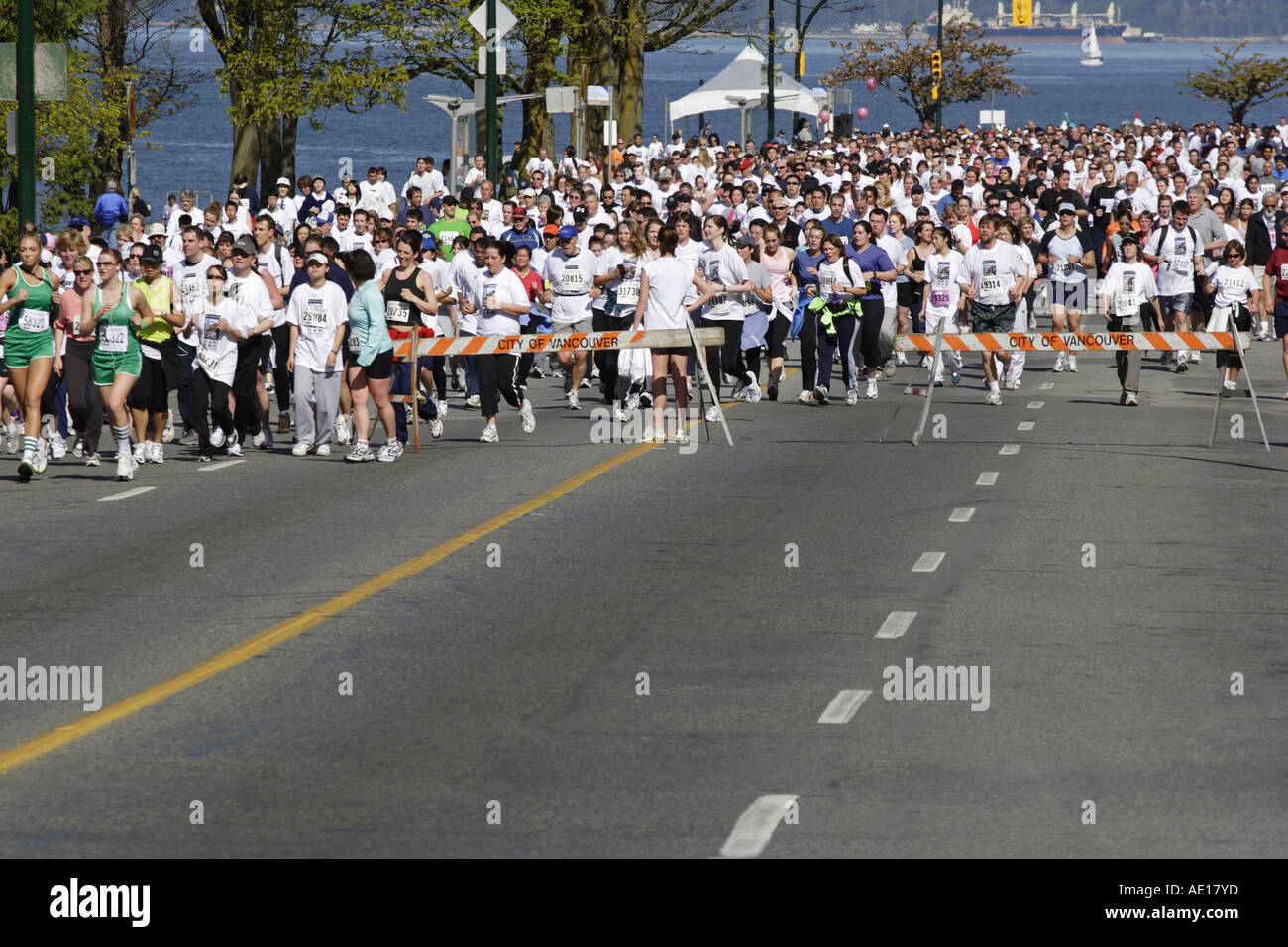 Vancouver sun run hi-res stock photography and images - Alamy