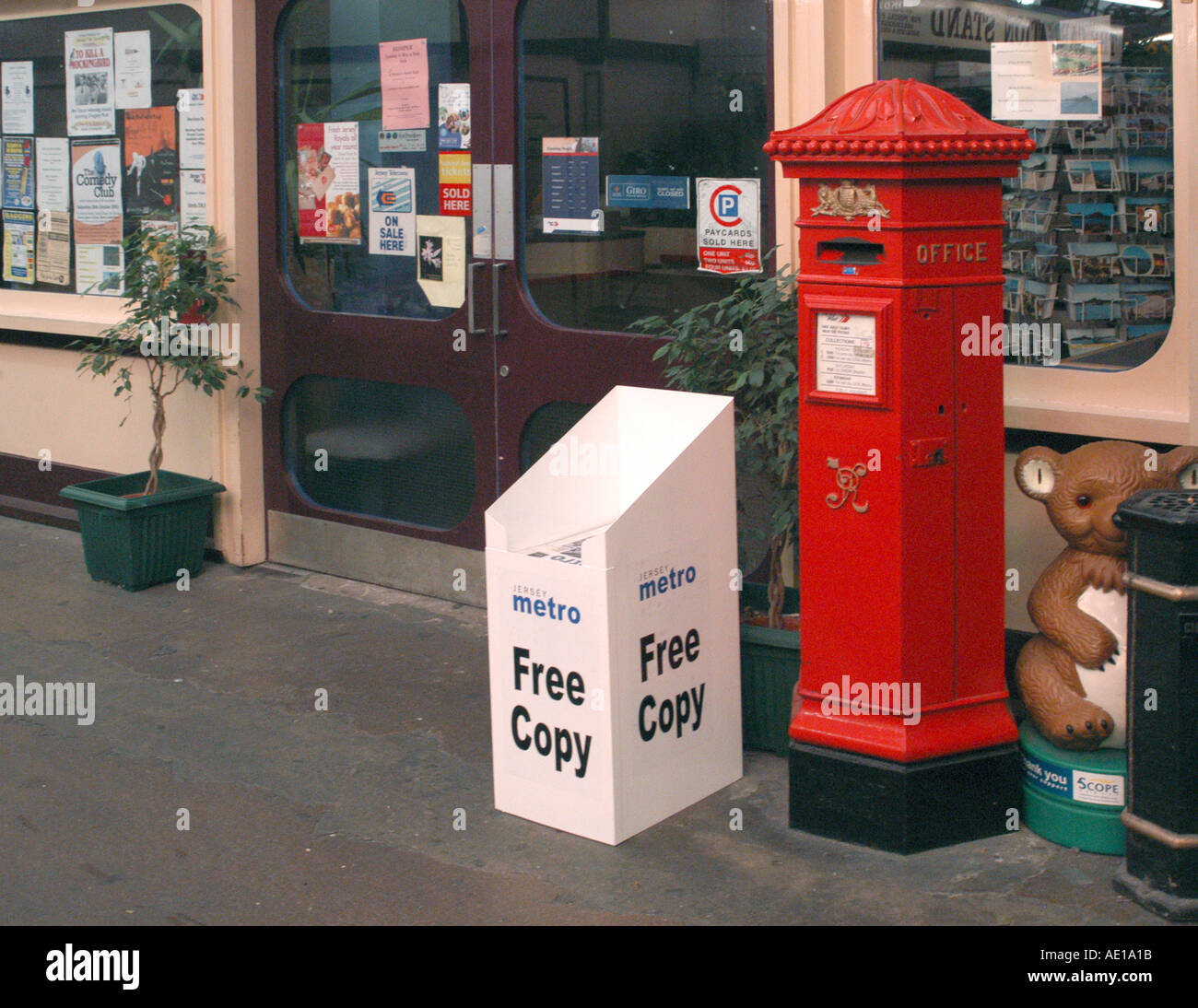 Post box st helier hi-res stock photography and images - Alamy