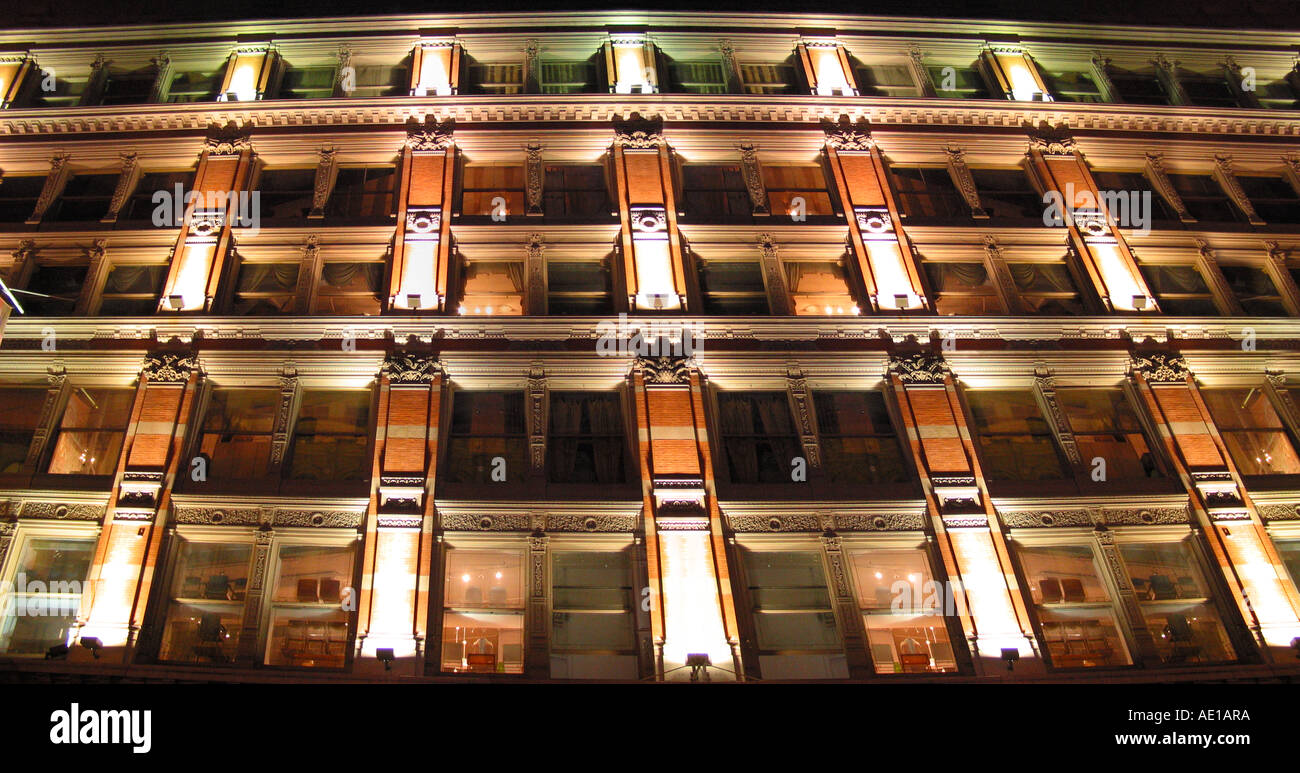 building lighting at night new york Stock Photo - Alamy