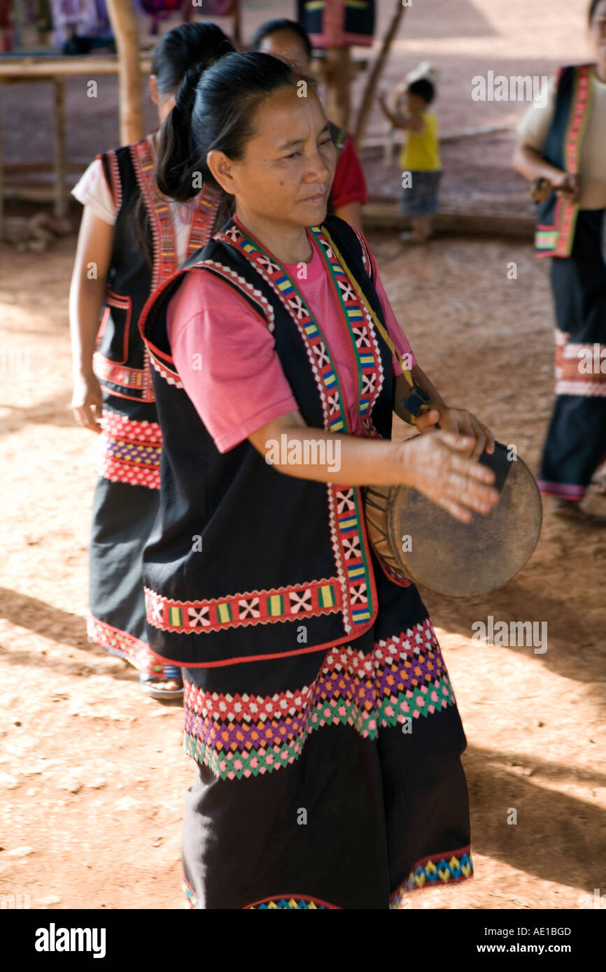 Kachin tribe hi-res stock photography and images - Alamy