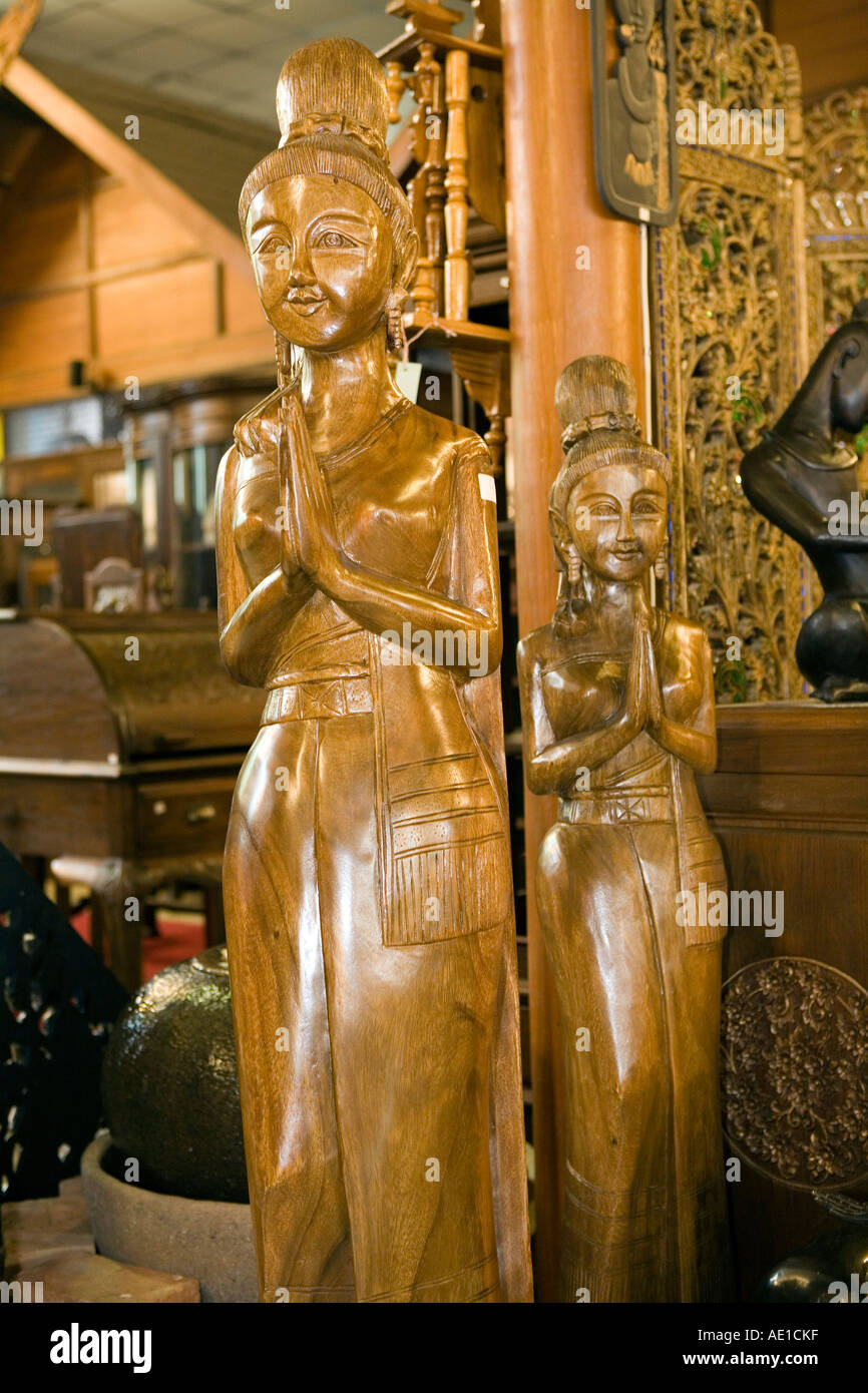 wood carved figures Stock Photo - Alamy