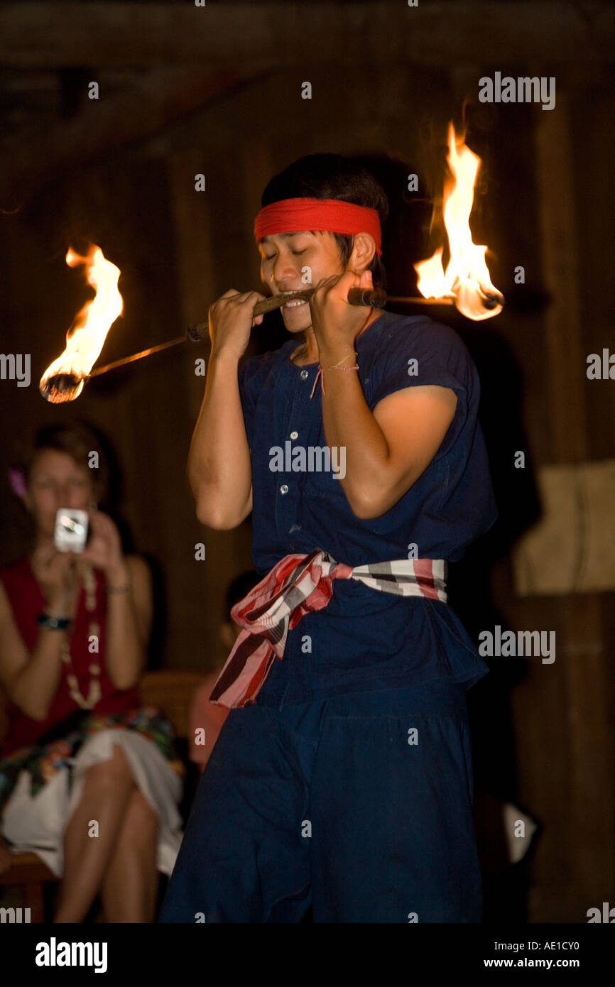 Traditional dance performance burmese dancing hi-res stock photography ...