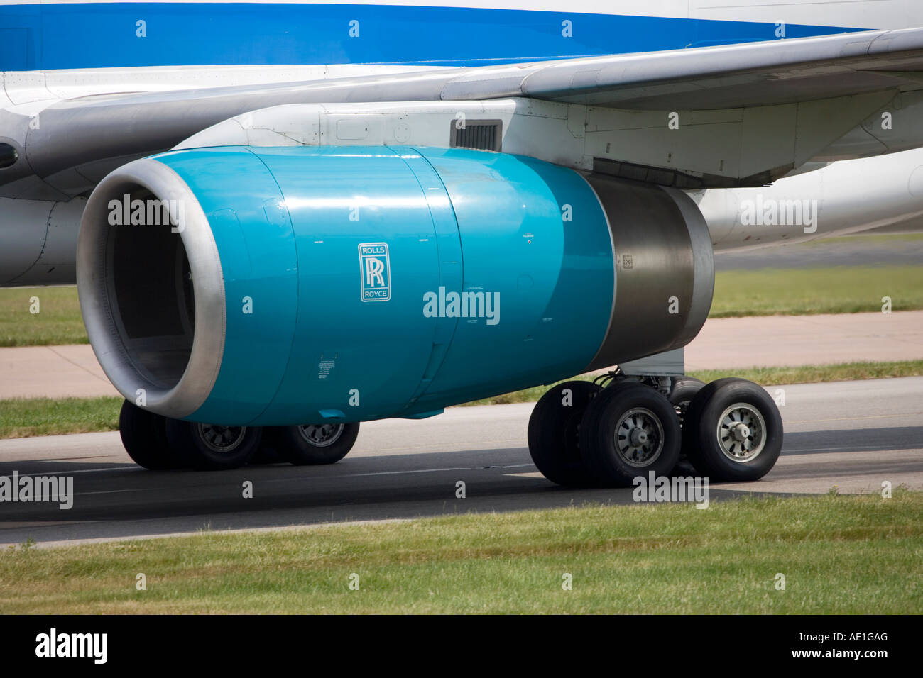 Aeroplane commercial passenger civil aviation Close up engine Stock ...