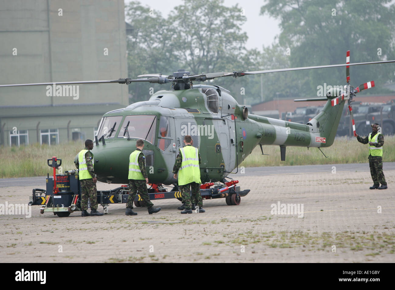 Military Helicopter lynx UK Army armed forces Stock Photo - Alamy
