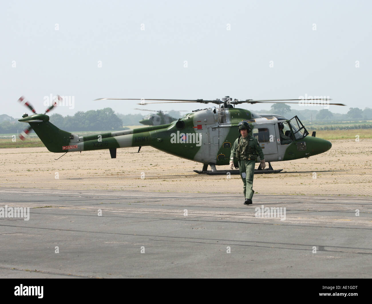 Military Helicopter lynx UK Army armed forces Stock Photo - Alamy