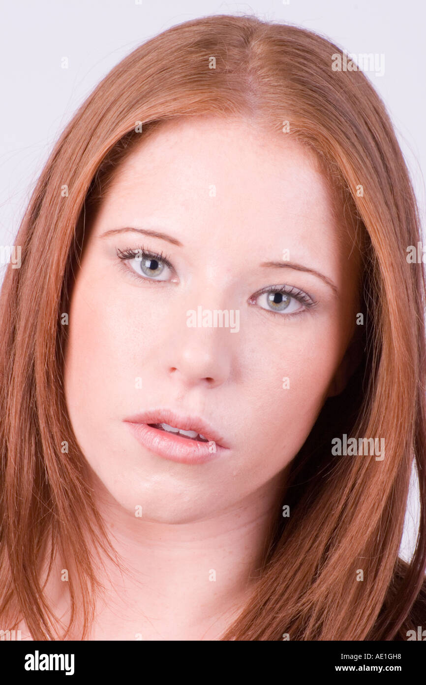 Beautiful young red haired Irish woman Stock Photo - Alamy
