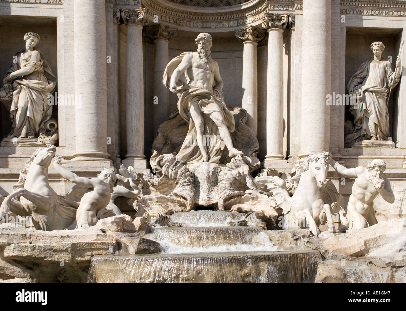 Statues at Trevi Fountain Rome Italy Stock Photo - Alamy