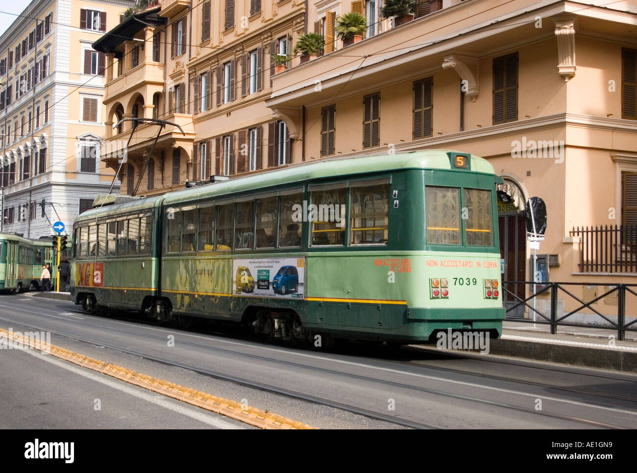 Trams on the street of rome rome hi-res stock photography and images ...