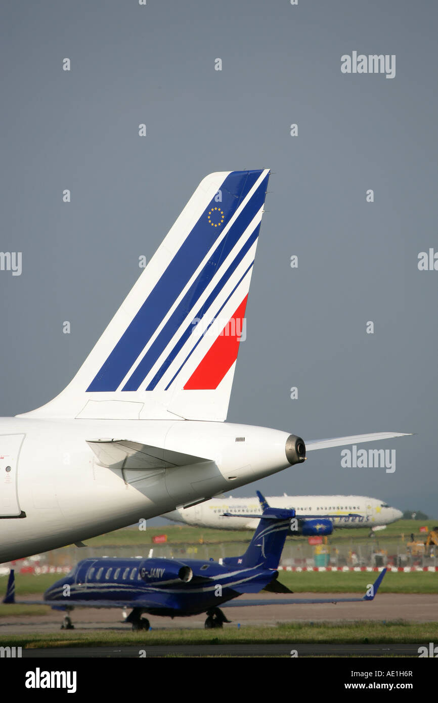 Commercial civil aviation Airbus A320 Air France Stock Photo - Alamy
