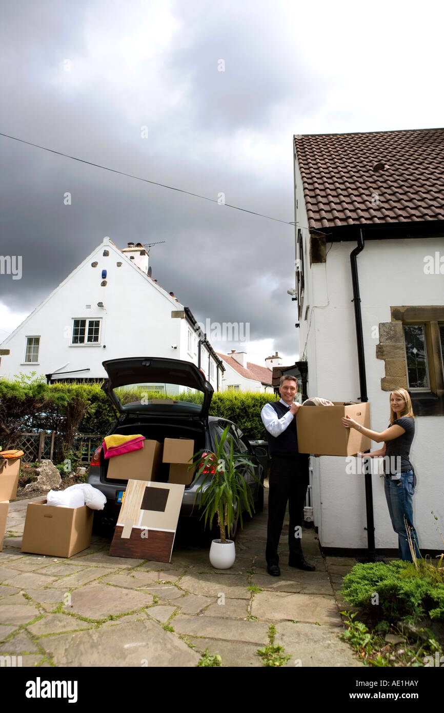 Homemovers hi-res stock photography and images - Alamy