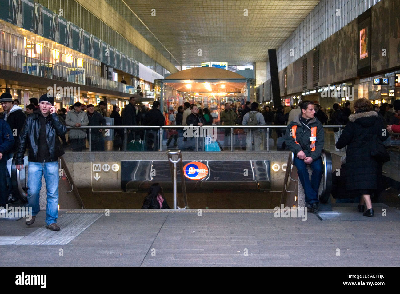 Rome central railway station hi-res stock photography and images - Alamy