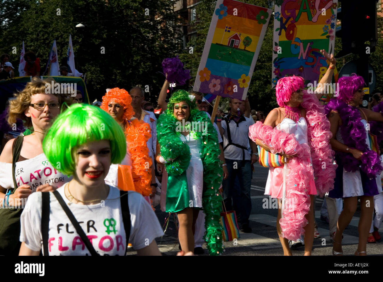 Men in drag hi-res stock photography and images - Alamy