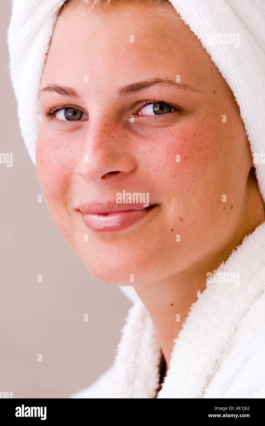 portrait of a young woman after shower Stock Photo - Alamy