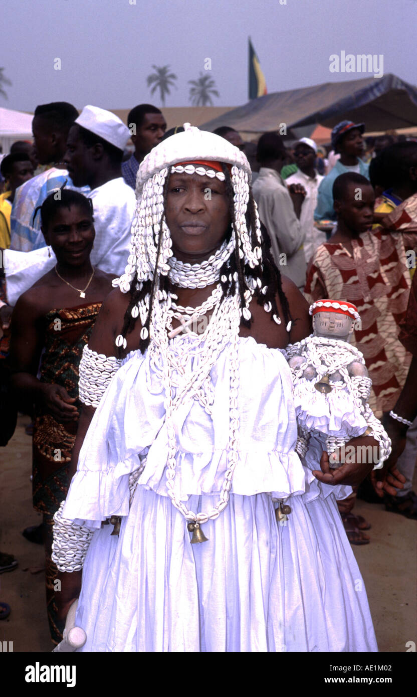 VOODOO CEREMONY IN BENIN WEST AFRICA VOODOO IS THE NATIONAL RELIGION ...
